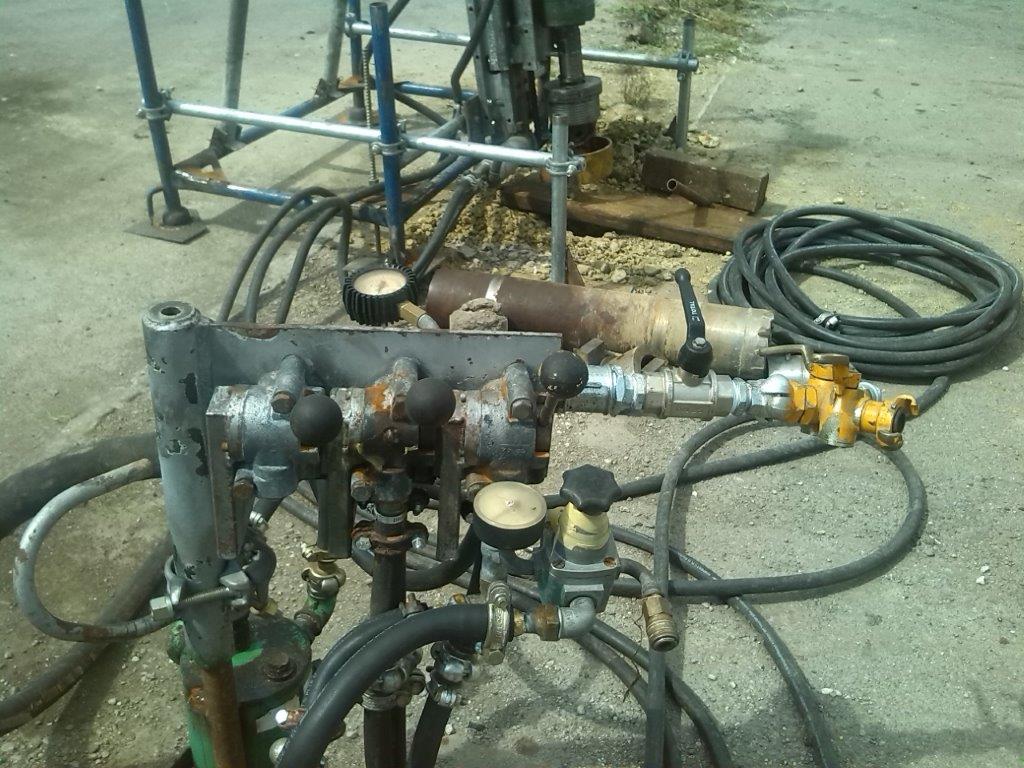Compressed Air Lightweight Drilling Machine - DRILLING MINING CONCEPTS